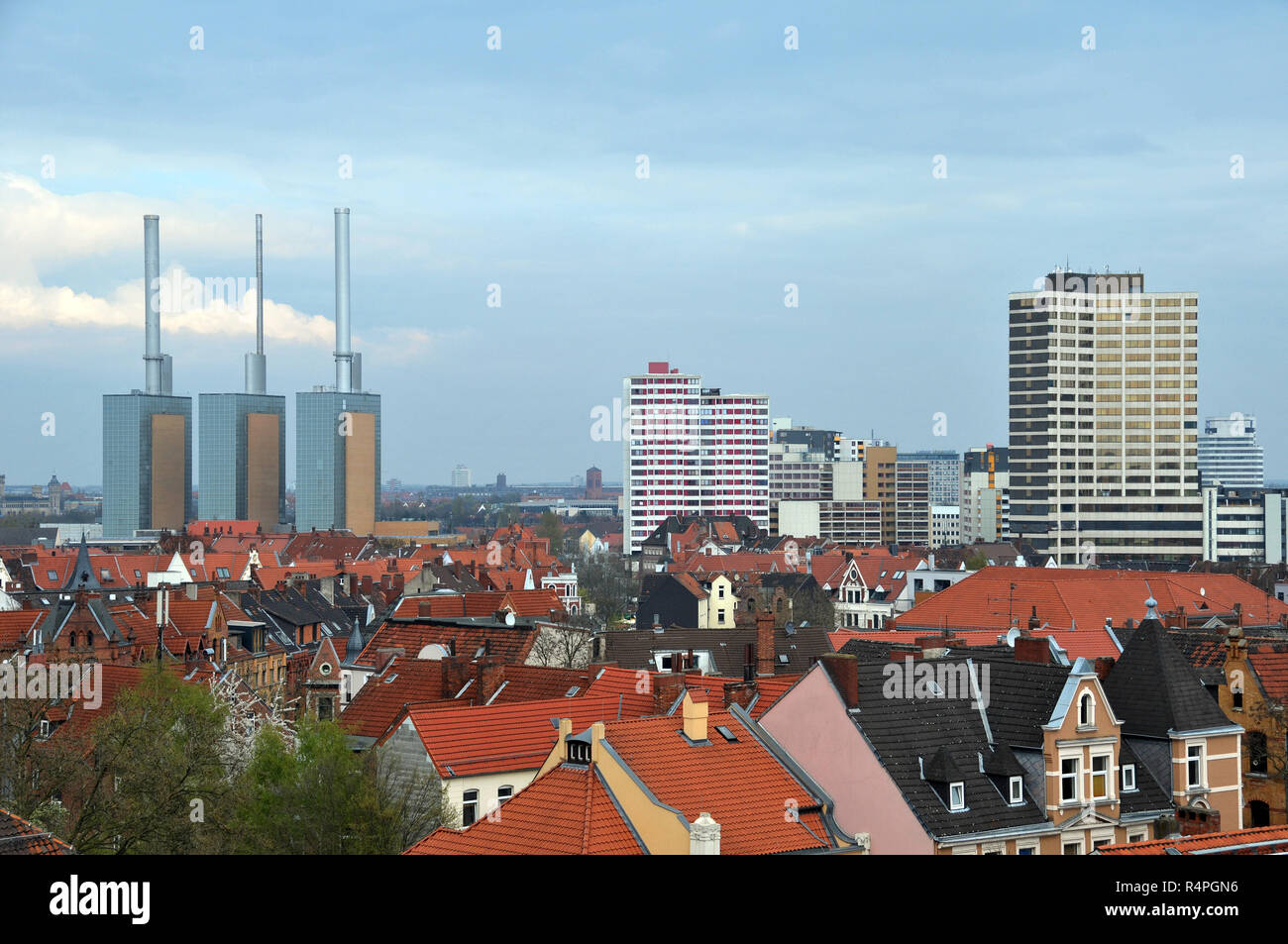 Linden cogeneration plant hi-res stock photography and images - Alamy