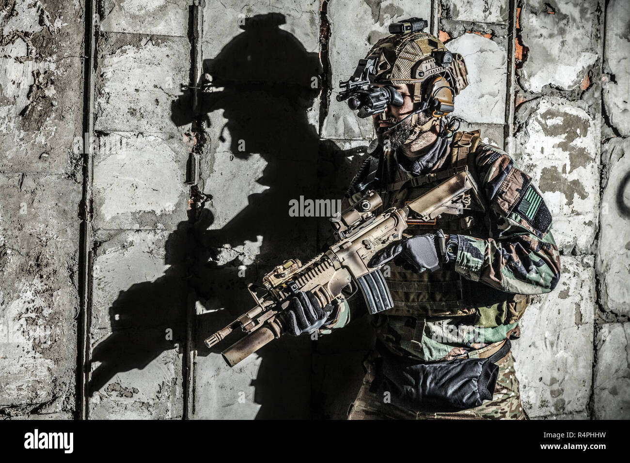 Army Ranger in field Uniforms Stock Photo - Alamy