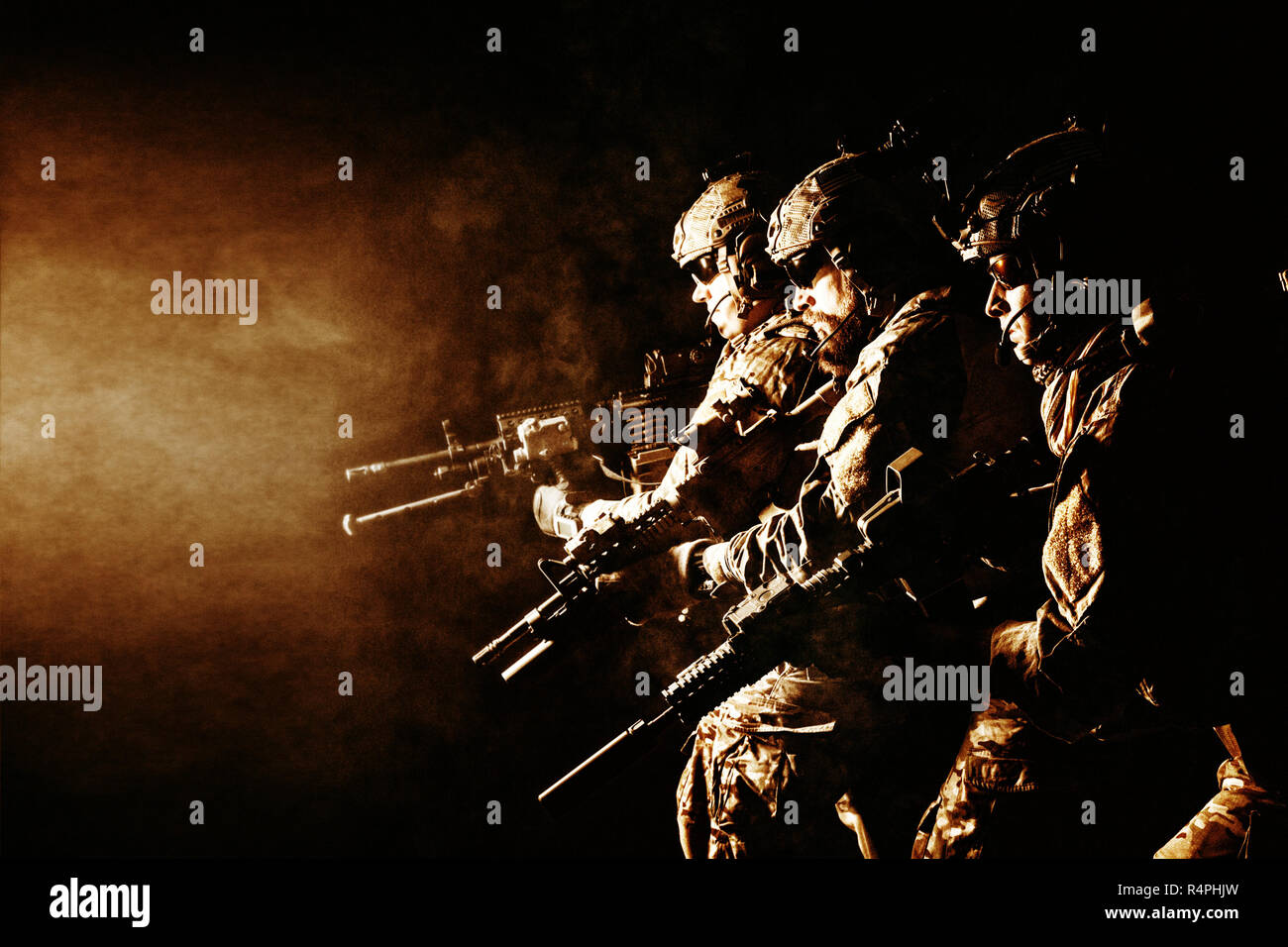 Army Ranger in field Uniforms Stock Photo - Alamy