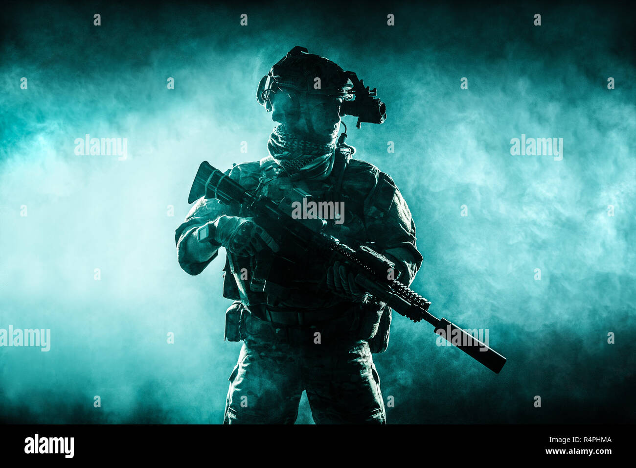 Army Ranger in field Uniforms Stock Photo - Alamy