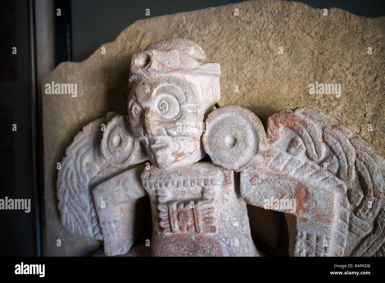 Ancient Mayan Statue Stock Photo - Alamy