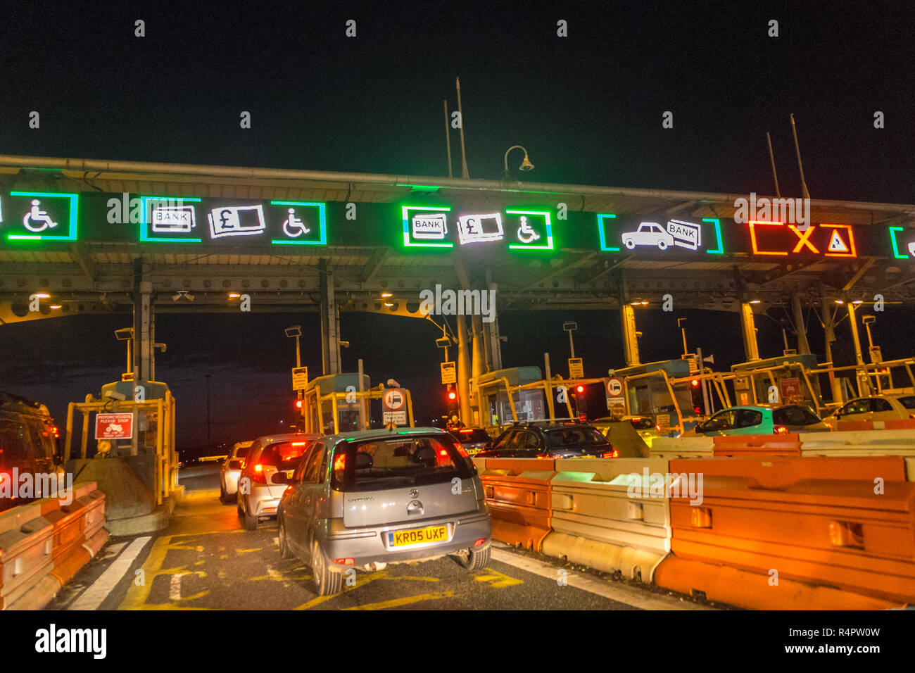 Booth booths hi-res stock photography and images - Alamy