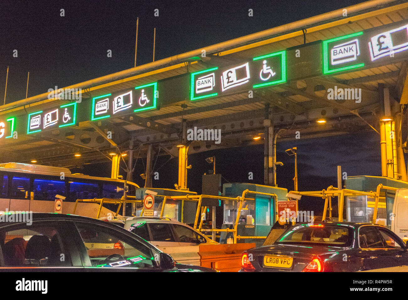 Free flow tolls hi-res stock photography and images - Alamy