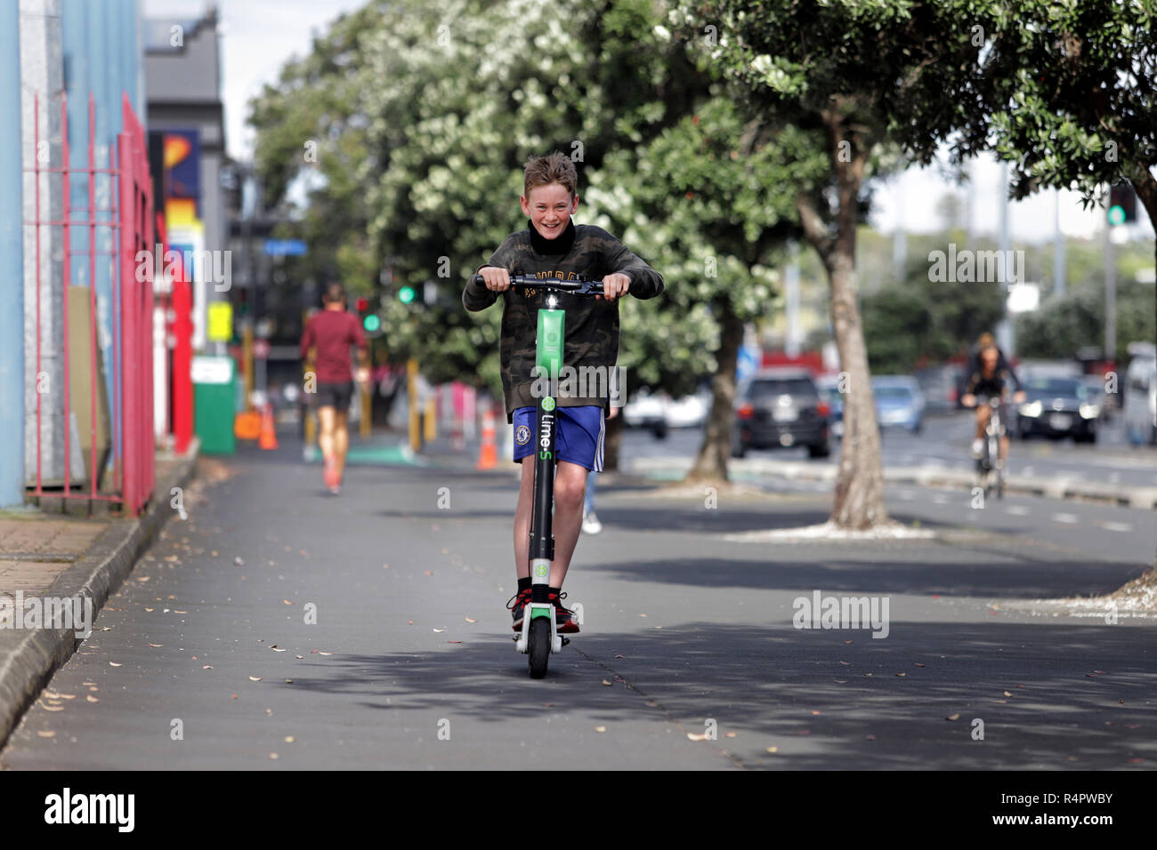 Lime hire scooter hi-res stock photography and images - Alamy