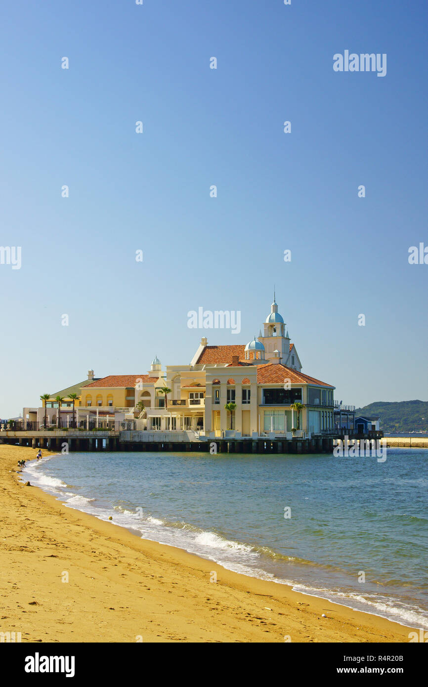Momochi seaside park fukuoka, japan hi-res stock photography and images ...