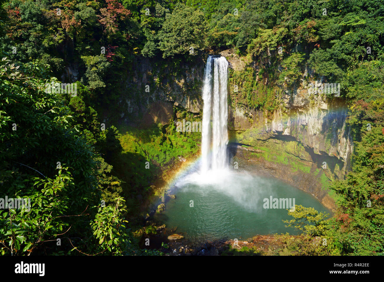 Gorouga waterfall hi-res stock photography and images - Alamy