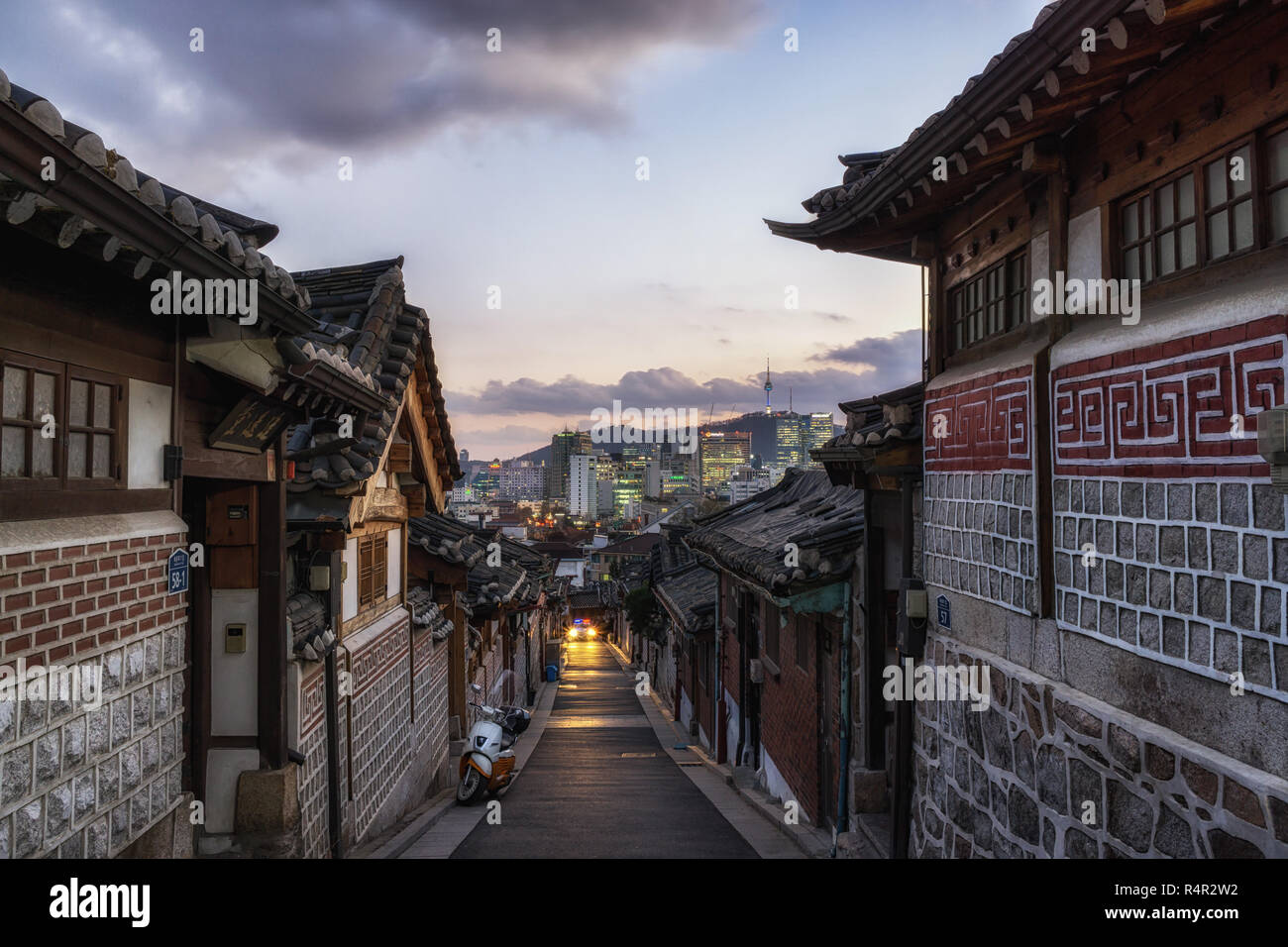 bukchon hanok village at sunset Stock Photo - Alamy
