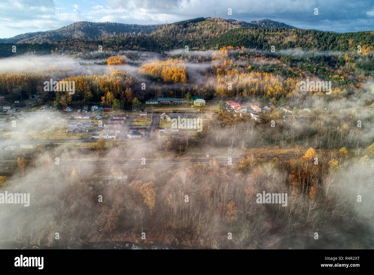 Sea of Clouds Autumn Foliage Stock Photo - Alamy