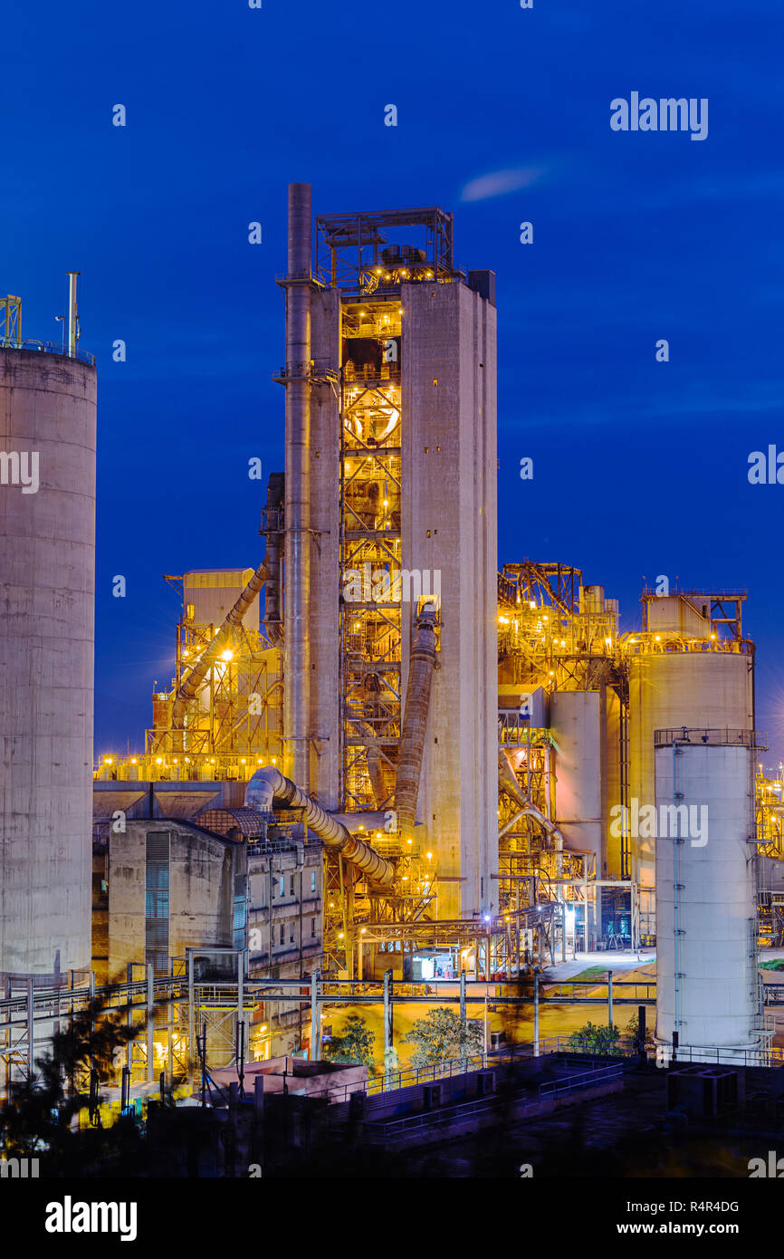 Hong Kong Cement plant Stock Photo - Alamy
