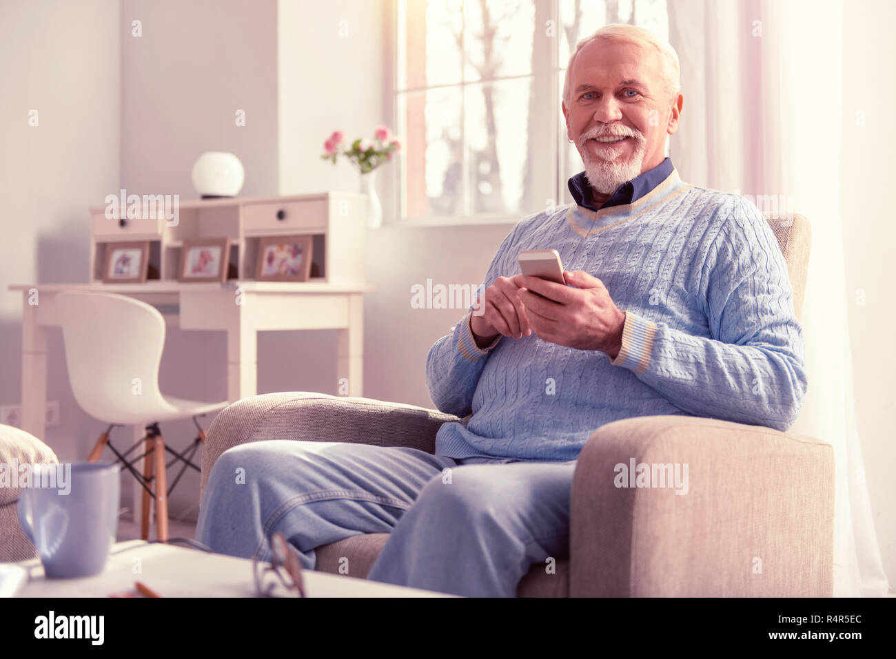 Elderly spending time with family hi-res stock photography and images ...