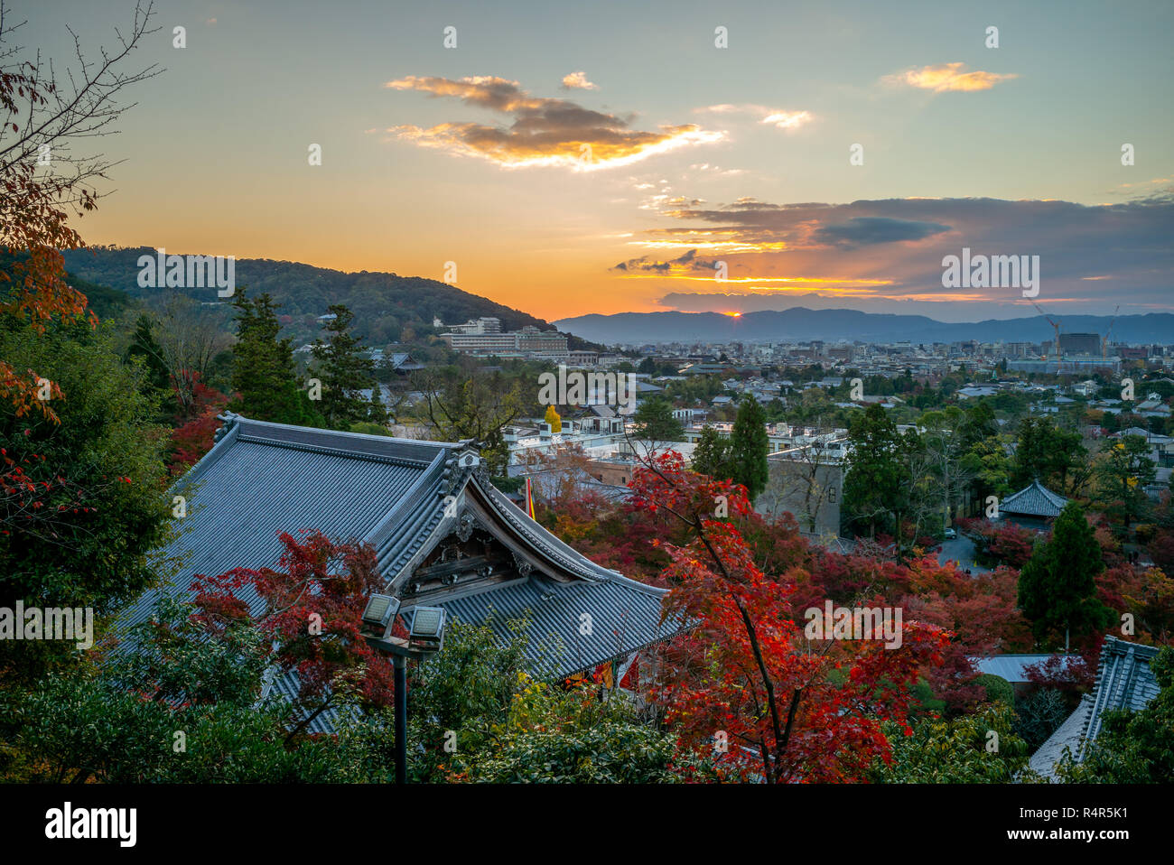 Kyoto eikando temple hi-res stock photography and images - Alamy