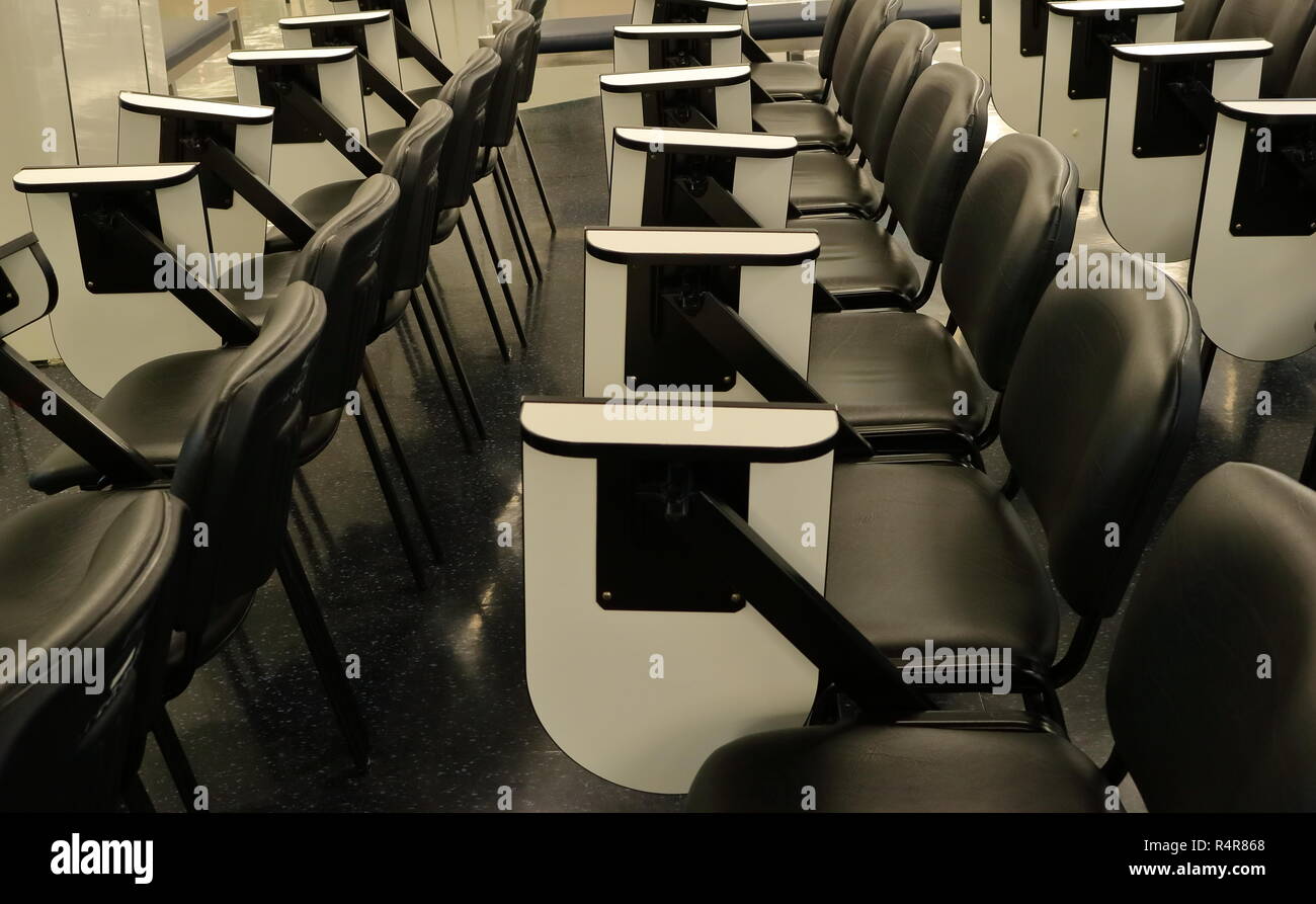 School lecture hall hi-res stock photography and images - Alamy