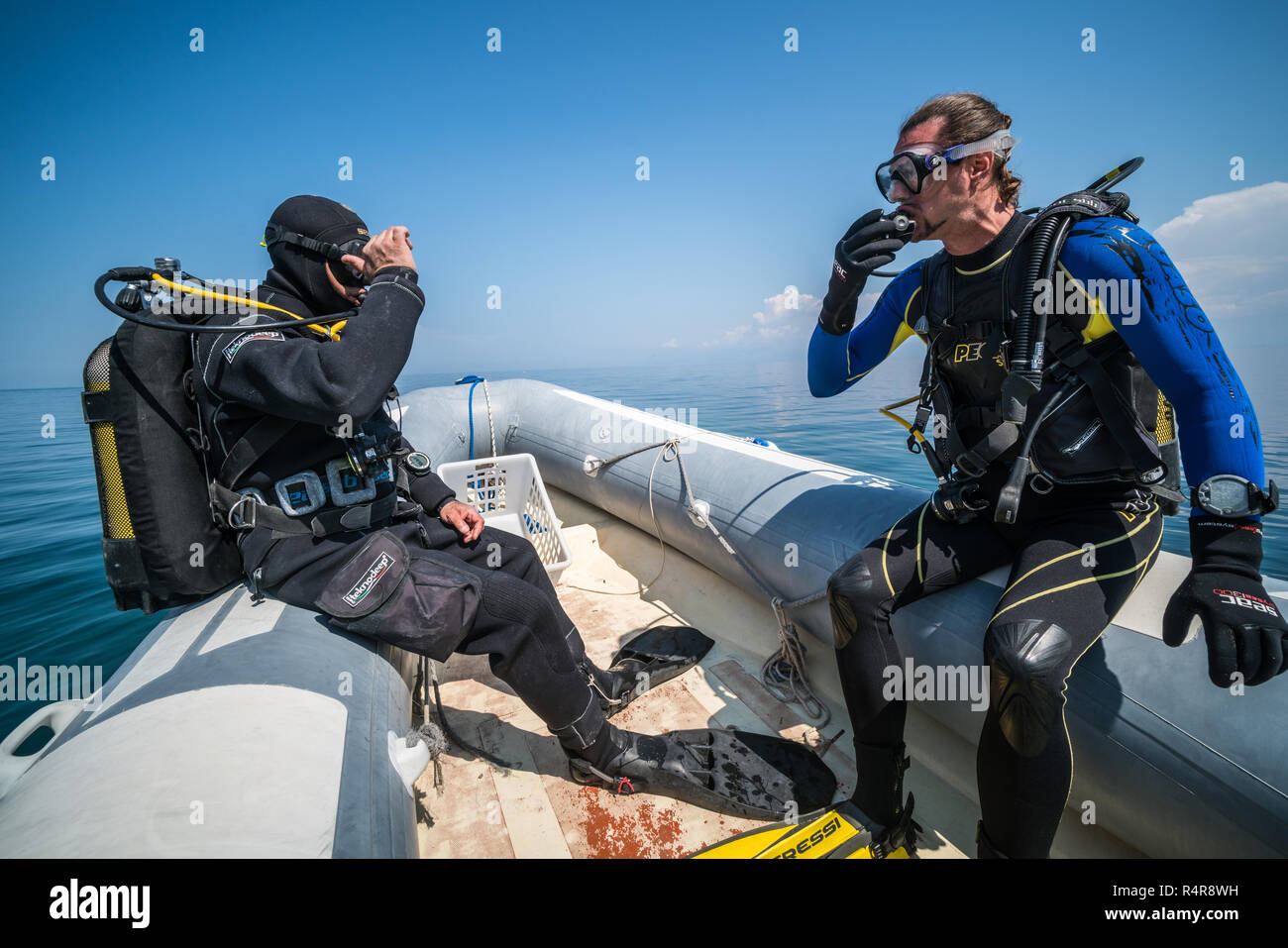 Sicily sky diving hi-res stock photography and images - Alamy