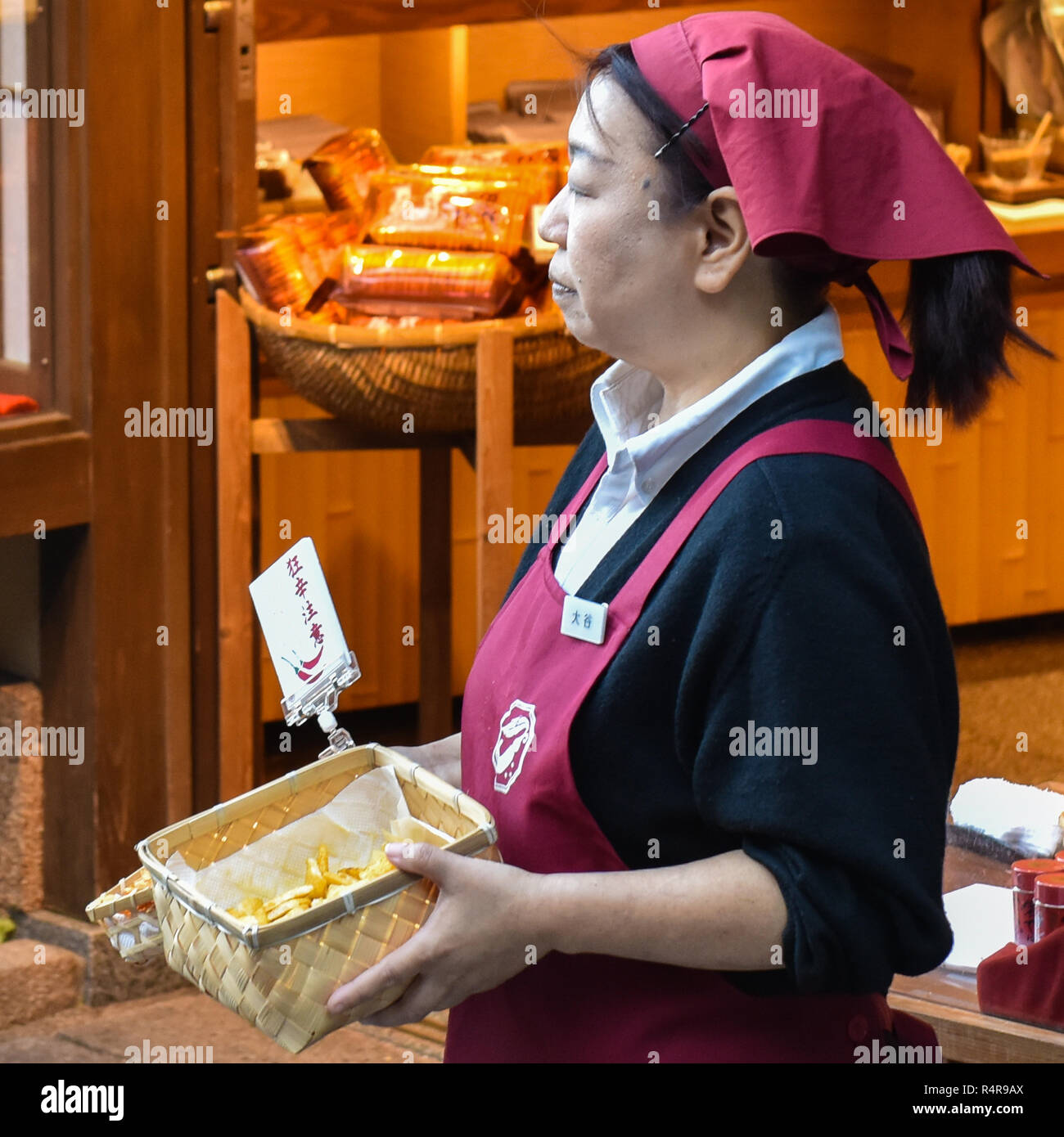 Inviting customers to taste hi-res stock photography and images - Alamy