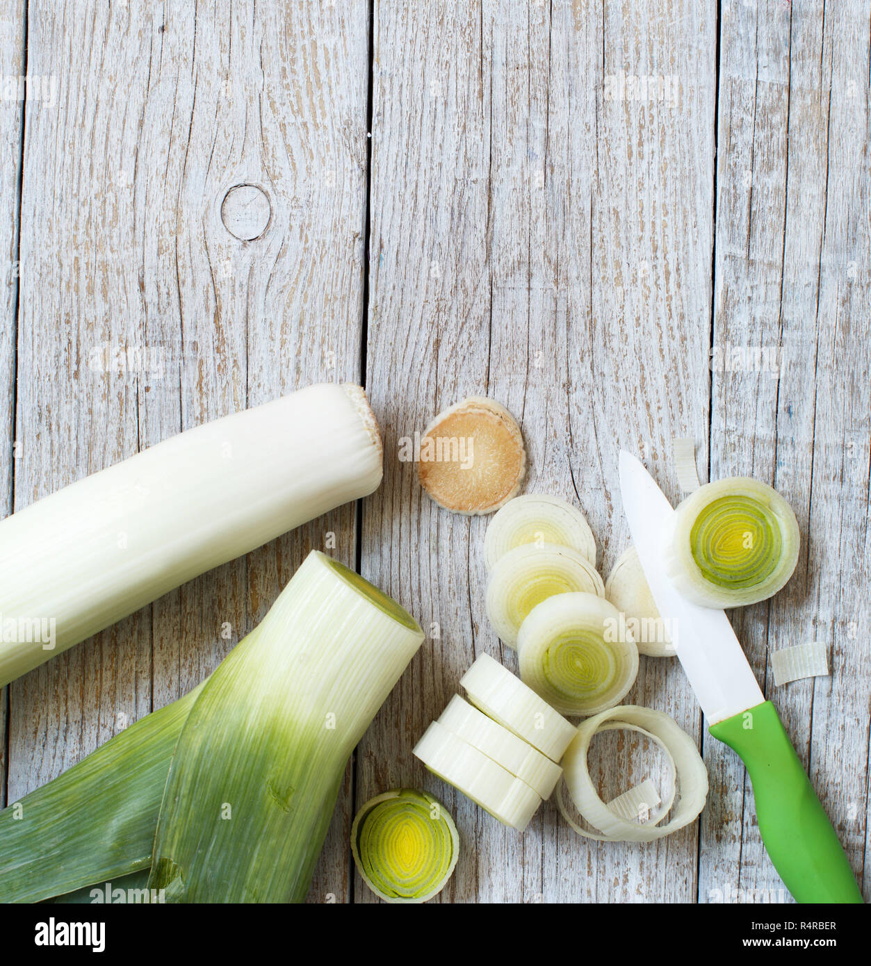 Fresh leeks whole and sliced Stock Photo - Alamy
