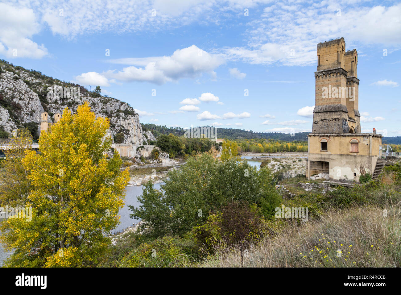 Mirabeau Vaucluse High Resolution Stock Photography and Images - Alamy