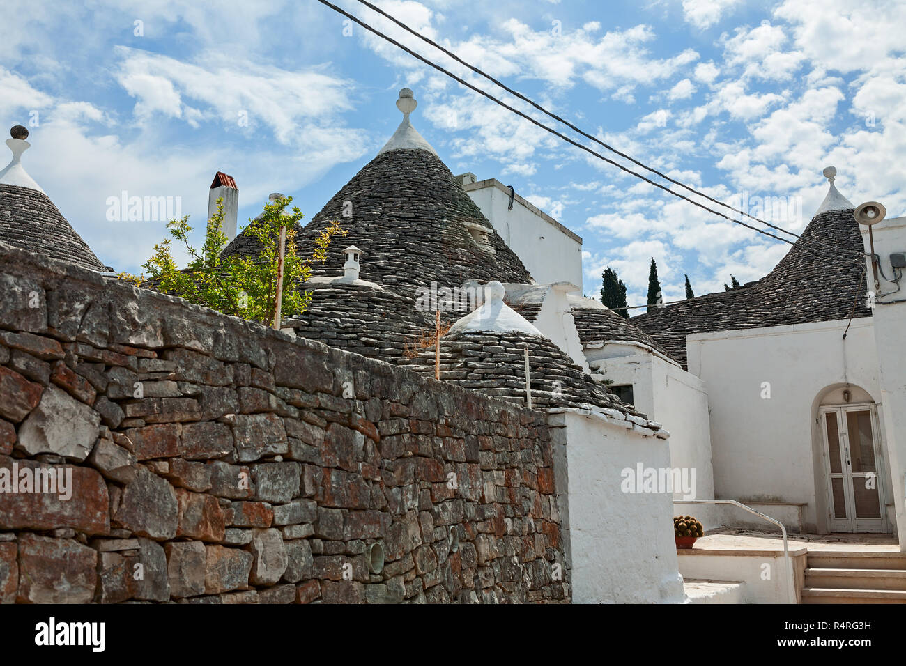 Trulli houses in Alberobello, Puglia, Italy Stock Photo - Alamy