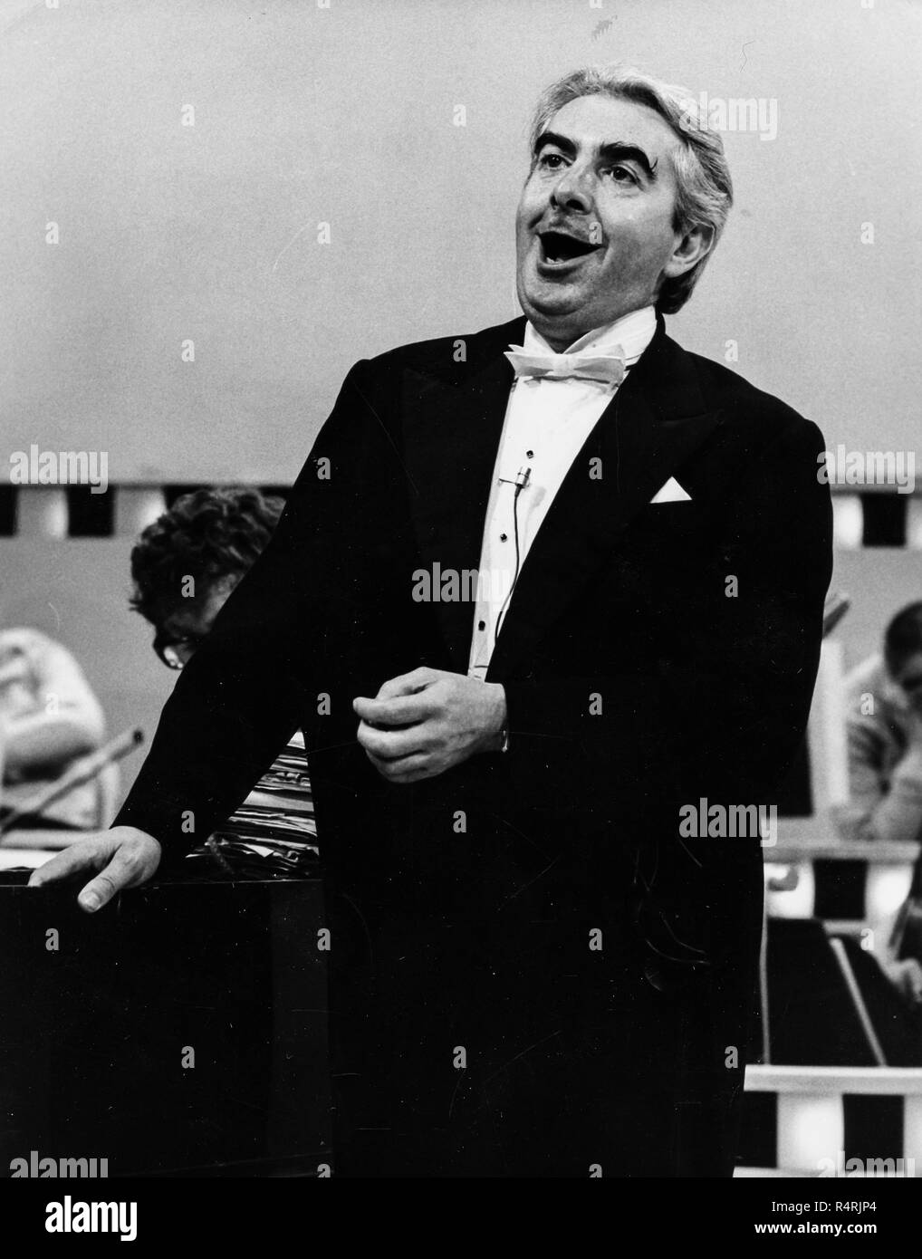 Milo o'shea hi-res stock photography and images - Alamy