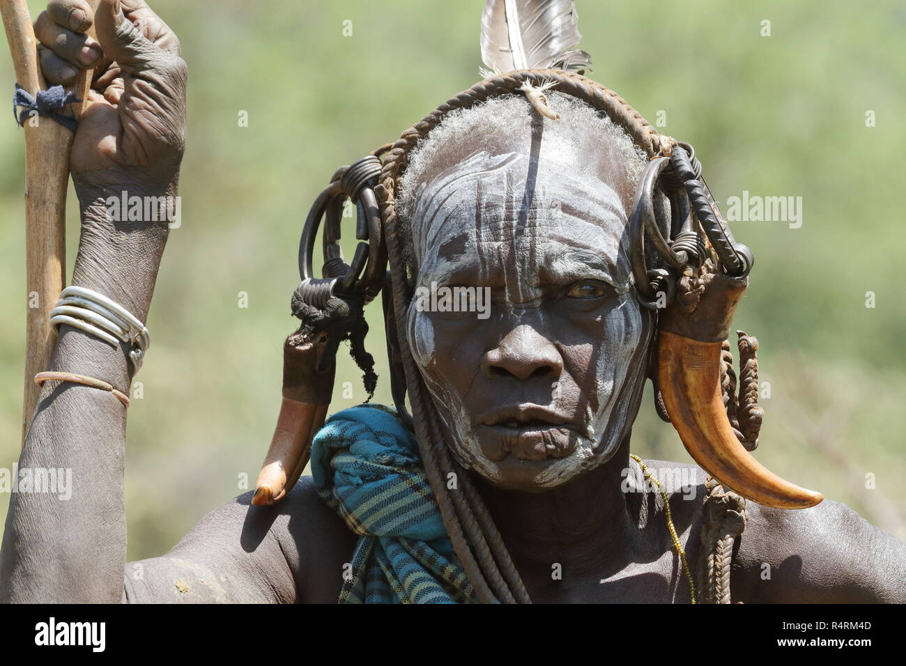 Mursi tribe women lip plate hi-res stock photography and images - Alamy