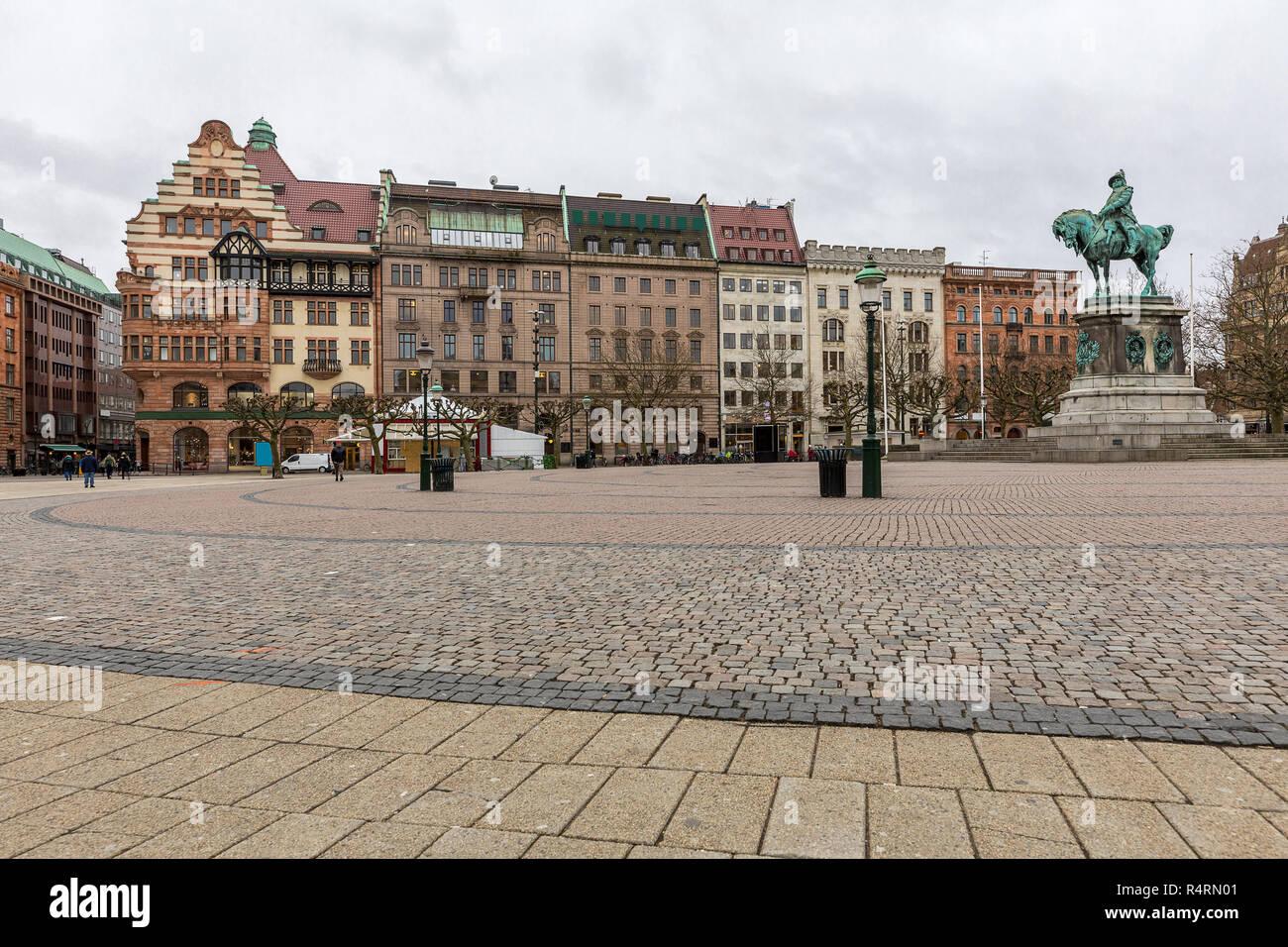 Malmo statue of fountain hi-res stock photography and images - Alamy