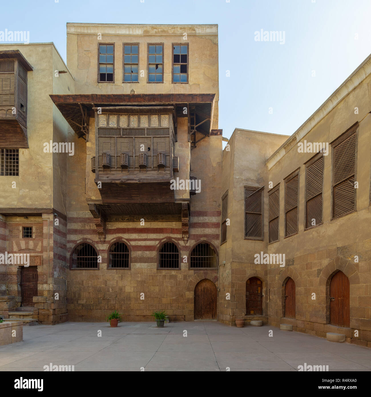 Khatoun hi-res stock photography and images - Alamy