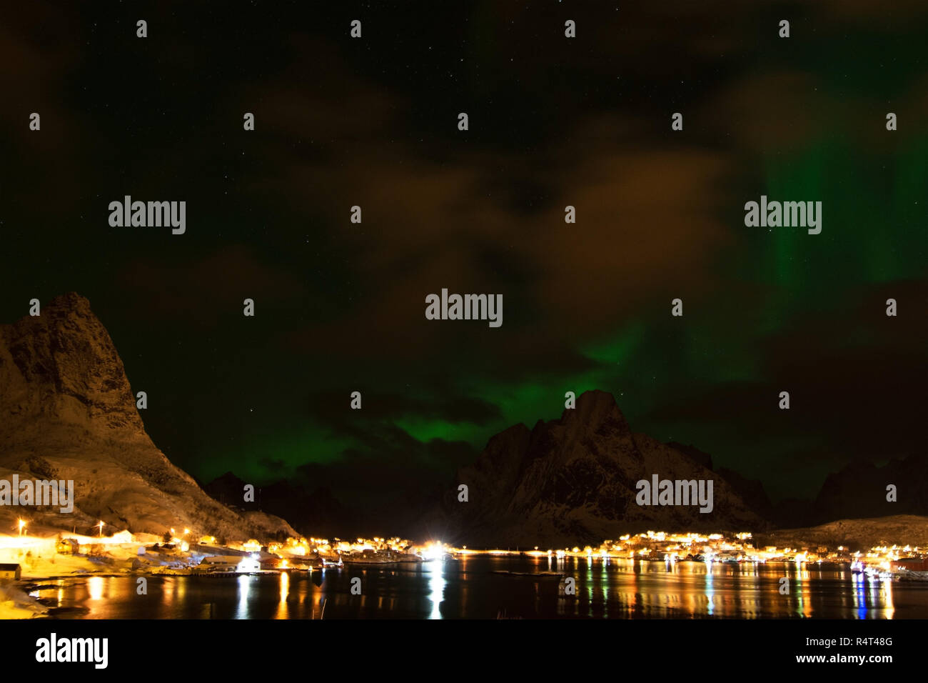 Aurora play hi-res stock photography and images - Alamy