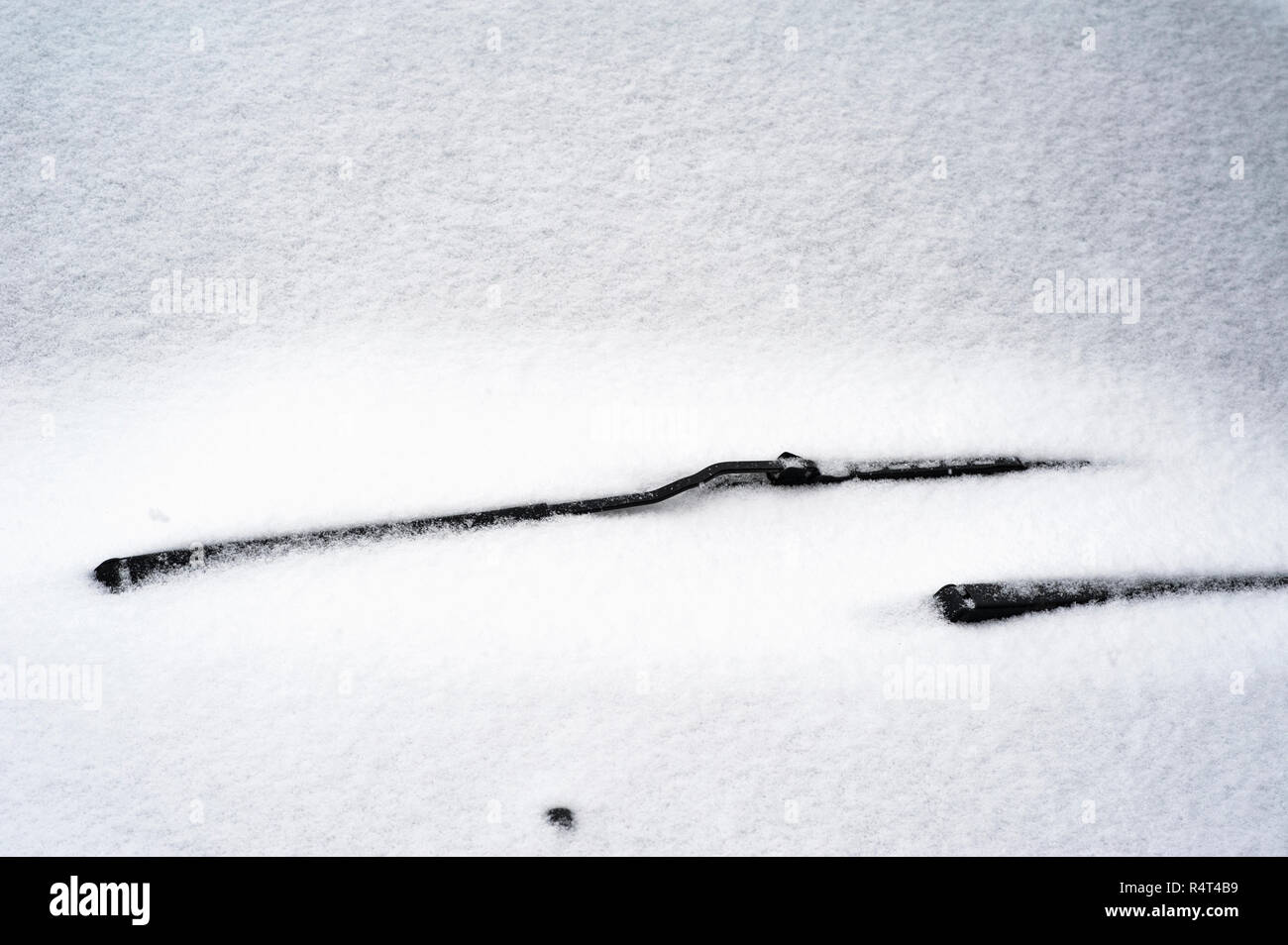 Driving snow wipers hi-res stock photography and images - Alamy