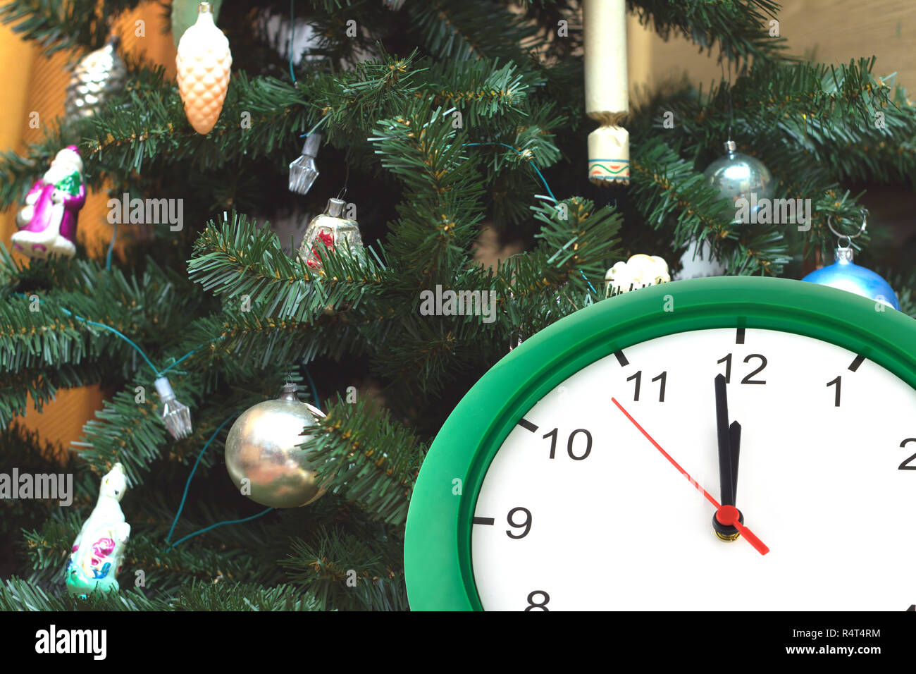 Clock showing almost twelve midnight hi-res stock photography and ...