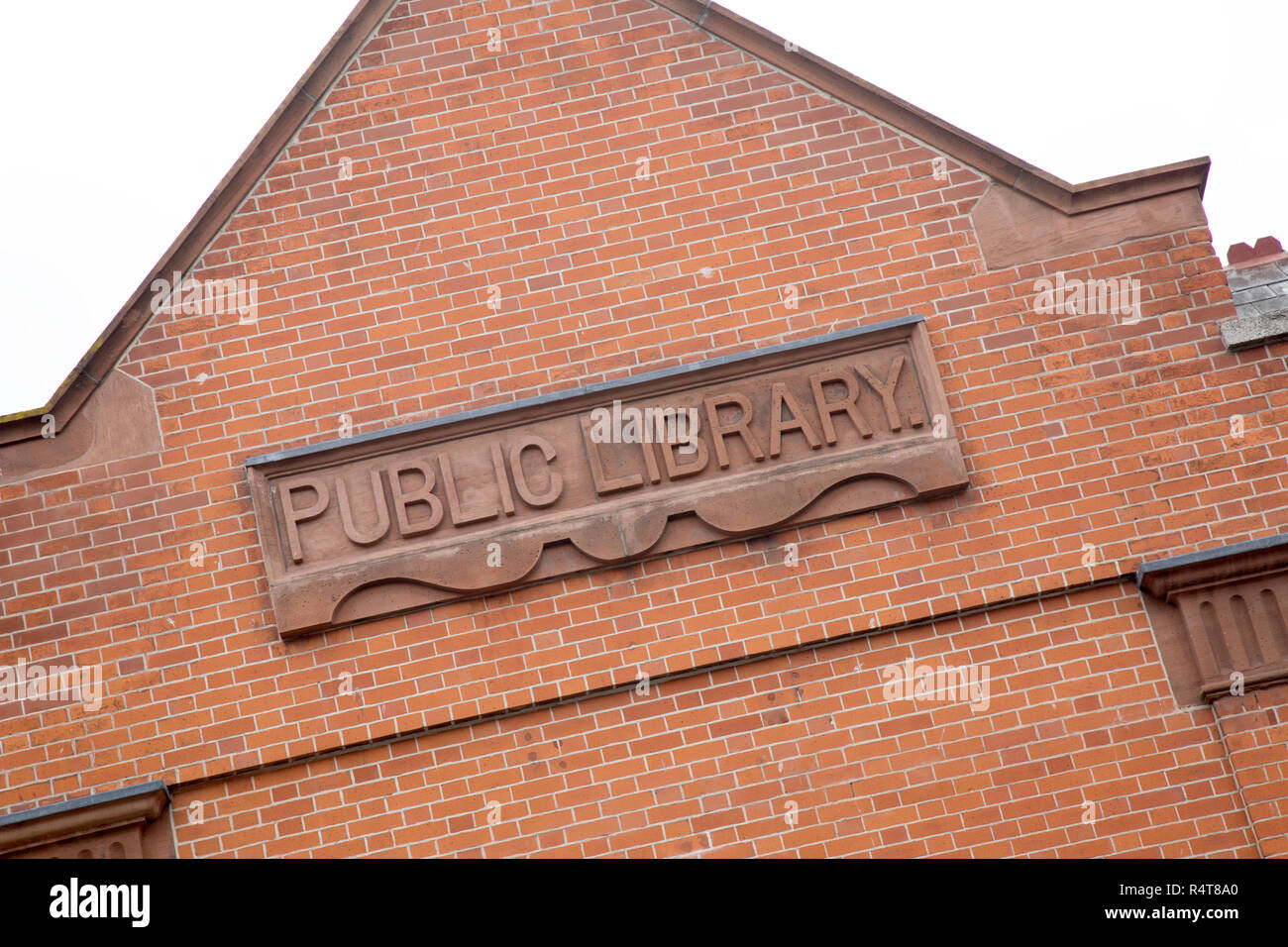 Public Library Sign on Brick Wall Stock Photo - Alamy