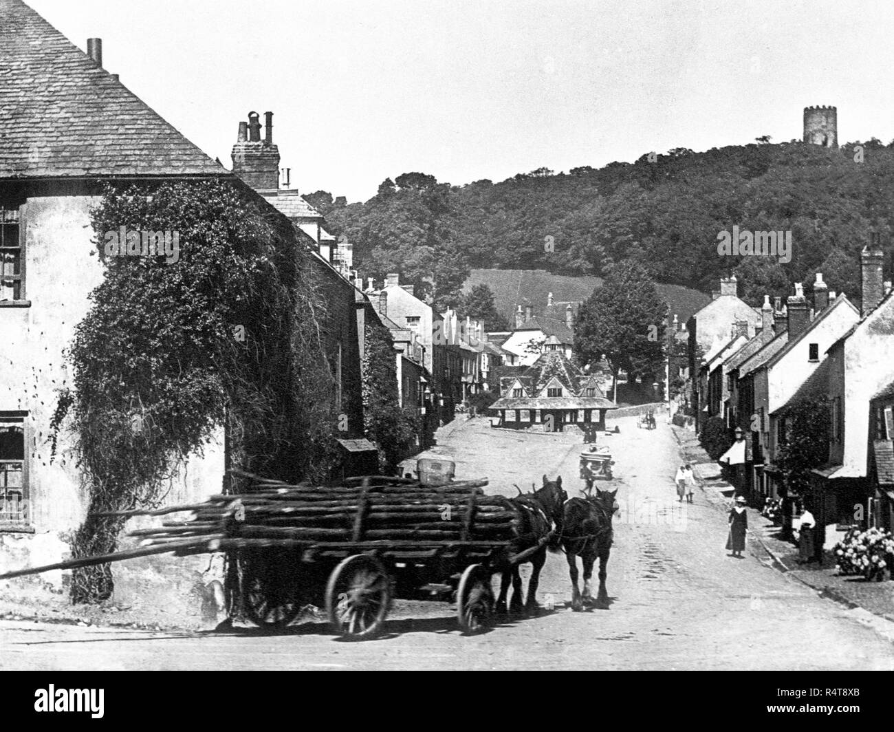 Dunster early 1900s Stock Photo - Alamy