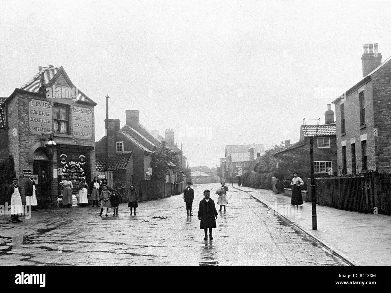 Lowdham early 1900s Stock Photo - Alamy