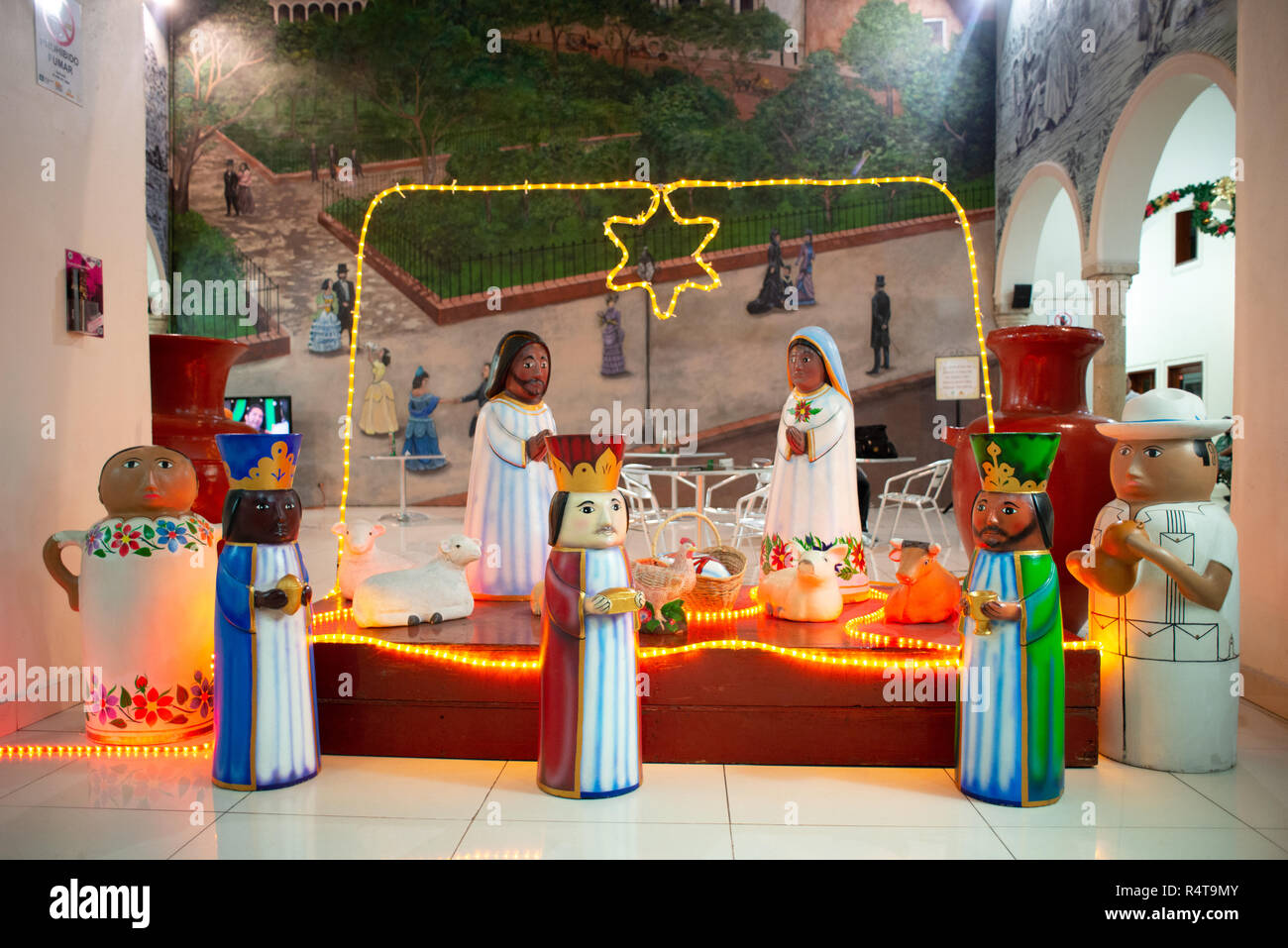 Nativity scene mexico hi-res stock photography and images - Alamy