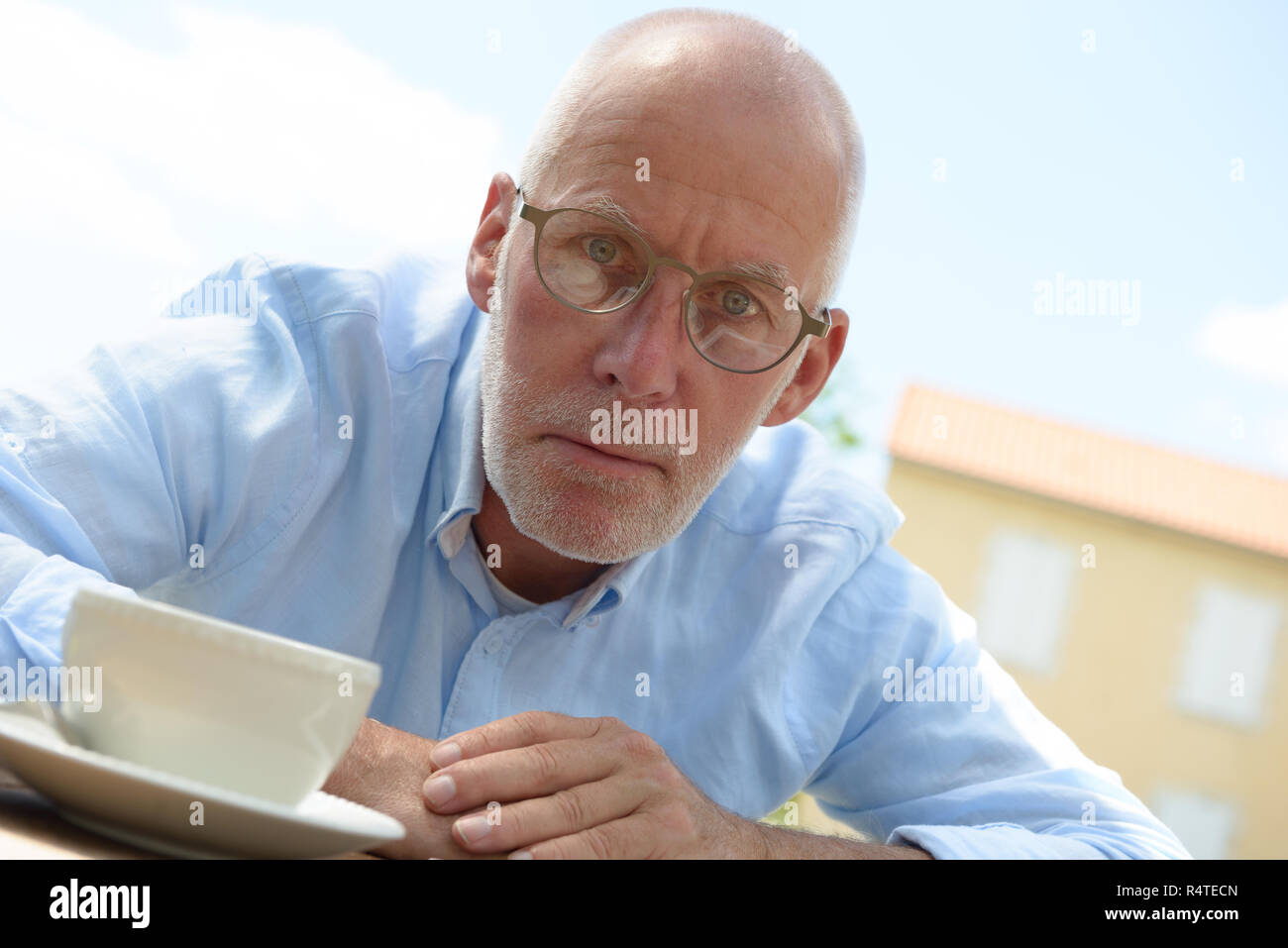 An angry senior man outdoor Stock Photo - Alamy