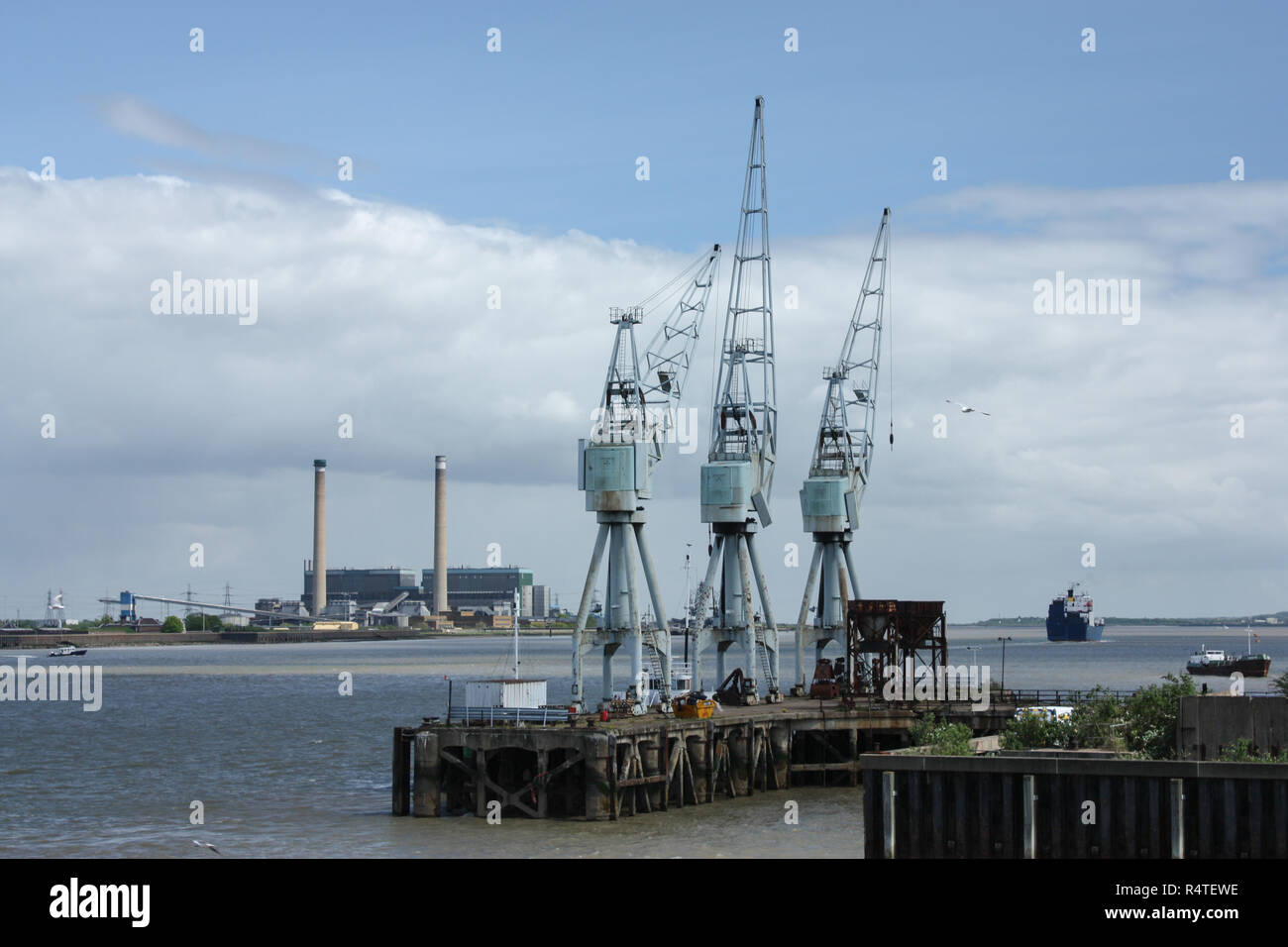 Thames estuary hi-res stock photography and images - Alamy