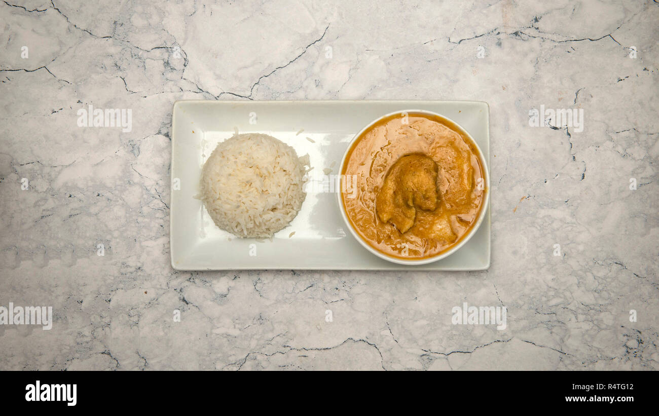 Oriental food, chicken kari Stock Photo - Alamy