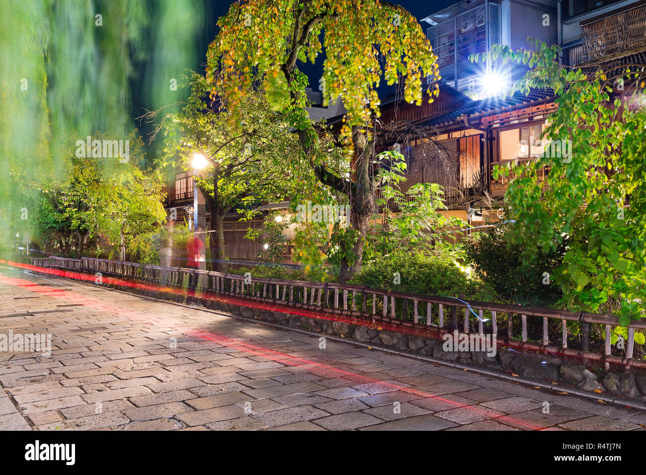 Night street gion light tradition hi-res stock photography and images ...