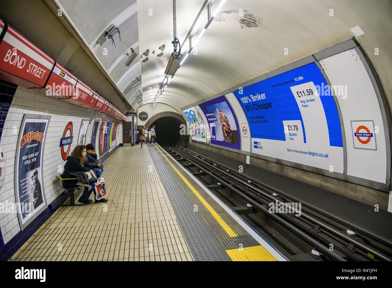 London, UK - Appril 26, 2018: Central line platform on the Bond Street ...