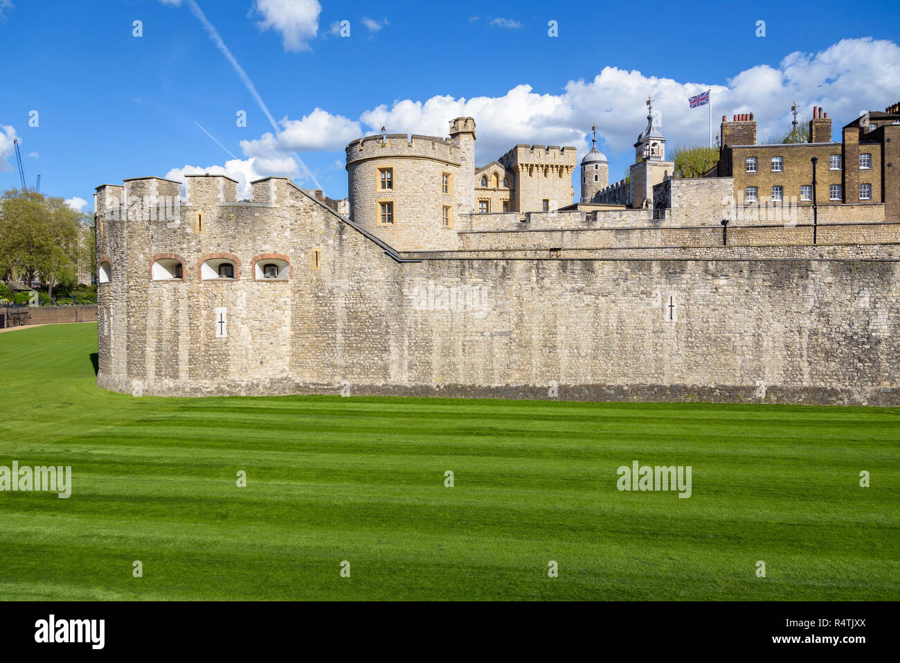 Architecture of Tower of London, medieval prison and famous landmark of ...