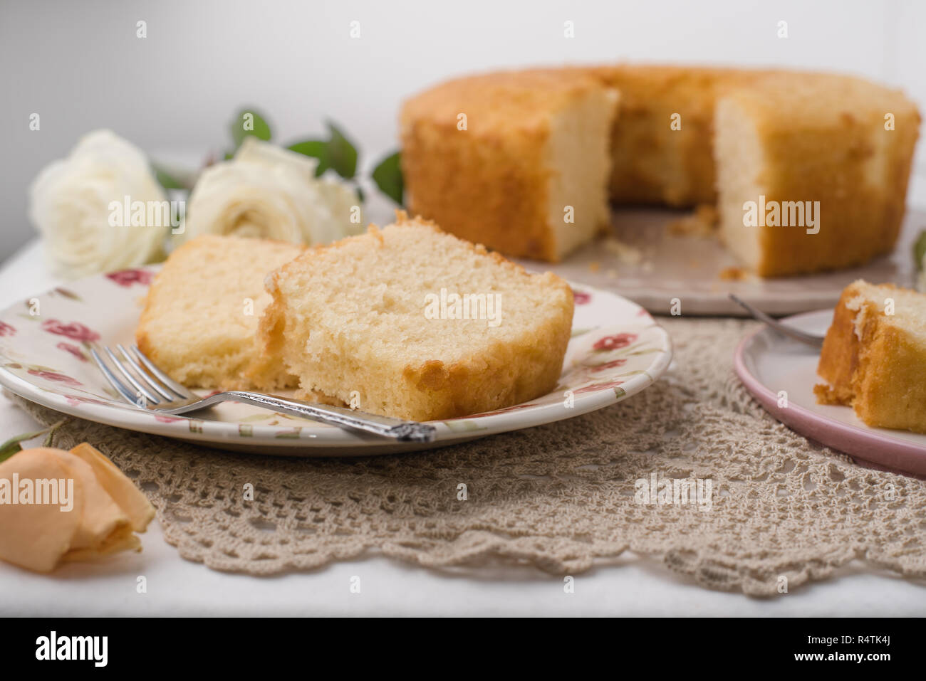 Classic cake recipe hi-res stock photography and images - Alamy