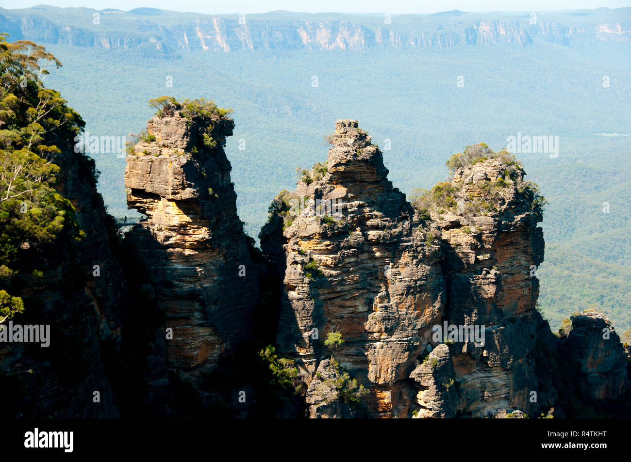 3 sisters blue mountains hi-res stock photography and images - Alamy
