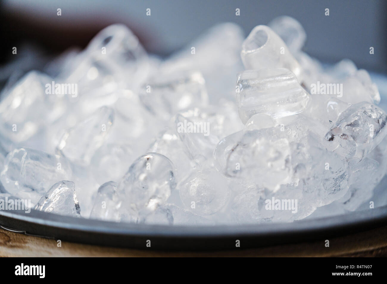 Ice cubes on a tray Stock Photo - Alamy