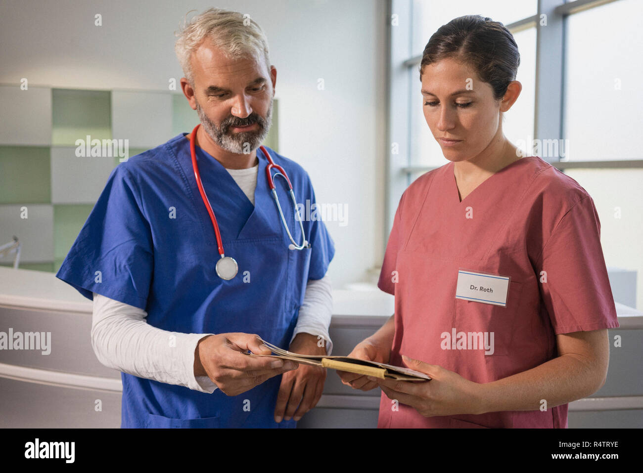Name tag hospital hi-res stock photography and images - Alamy