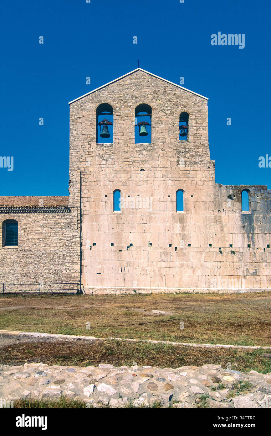 Italy Basilicata Venosa Abbey of the SS. Trinity abbey L’incompiuta ...