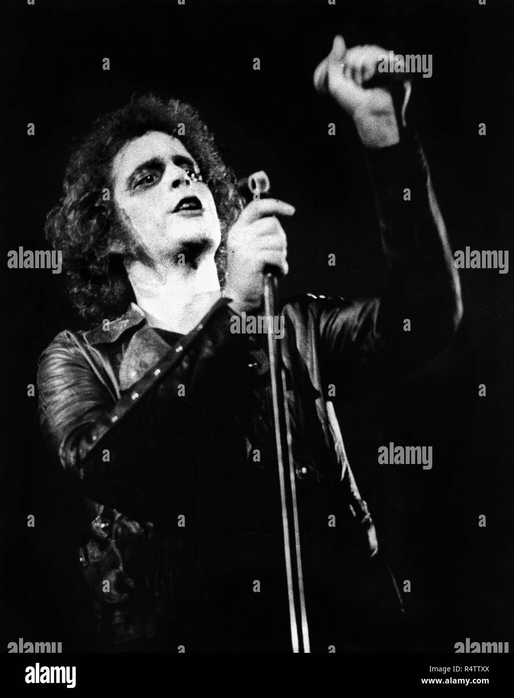 Lou reed 1973 hi-res stock photography and images - Alamy