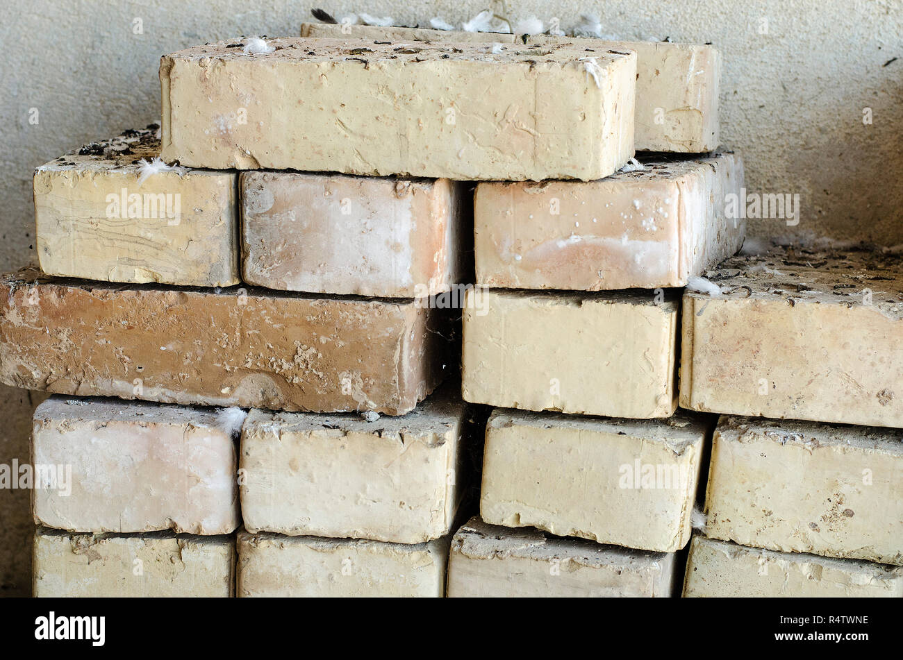 Pile of old bricks Stock Photo - Alamy