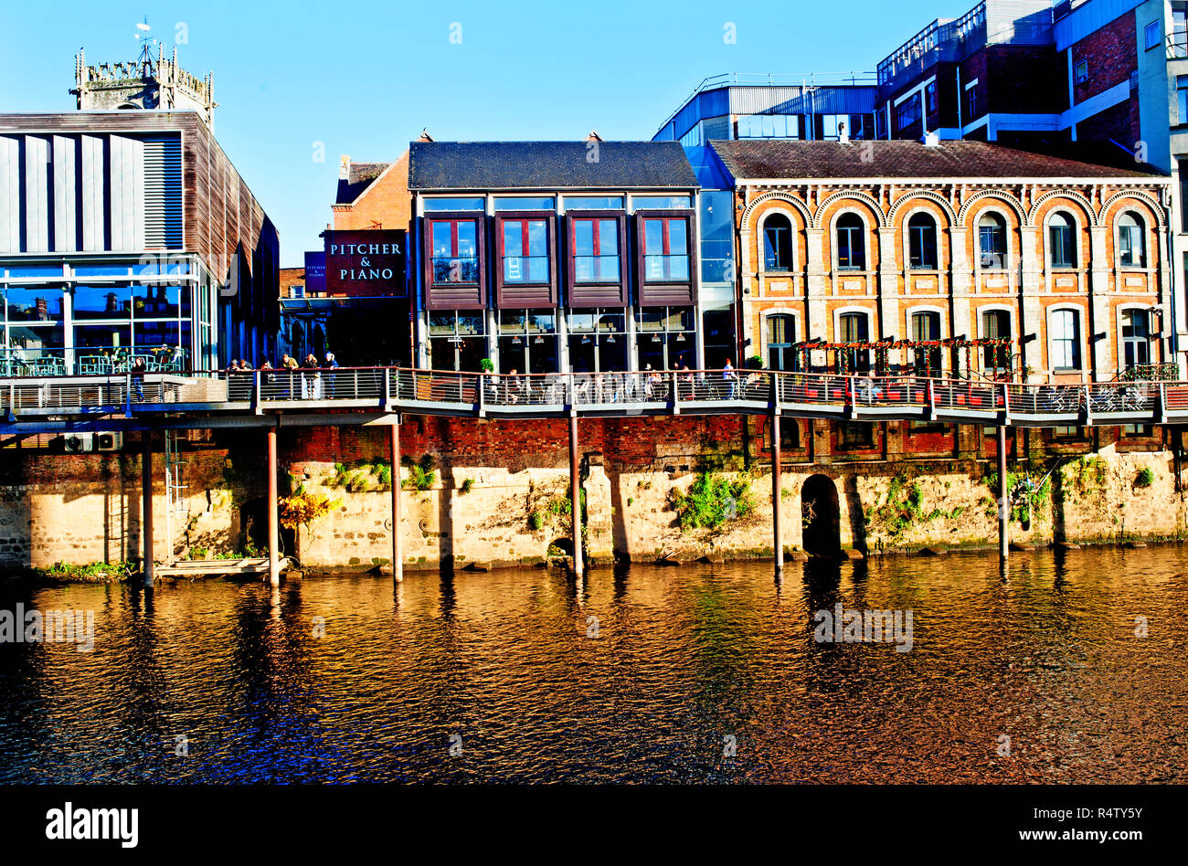 The pitcher and piano bar hi-res stock photography and images - Alamy