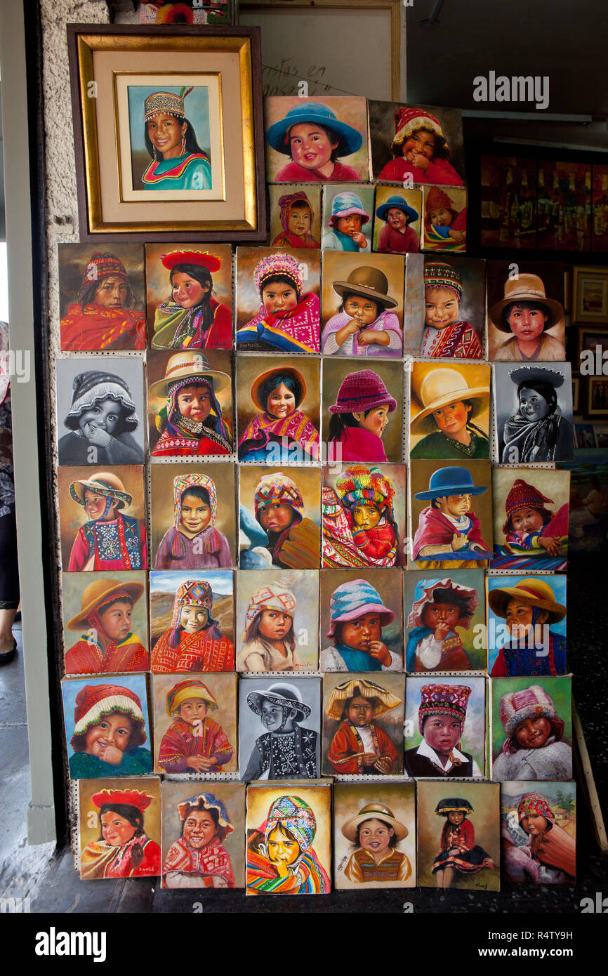 Hamndicraft items of Peru Stock Photo - Alamy