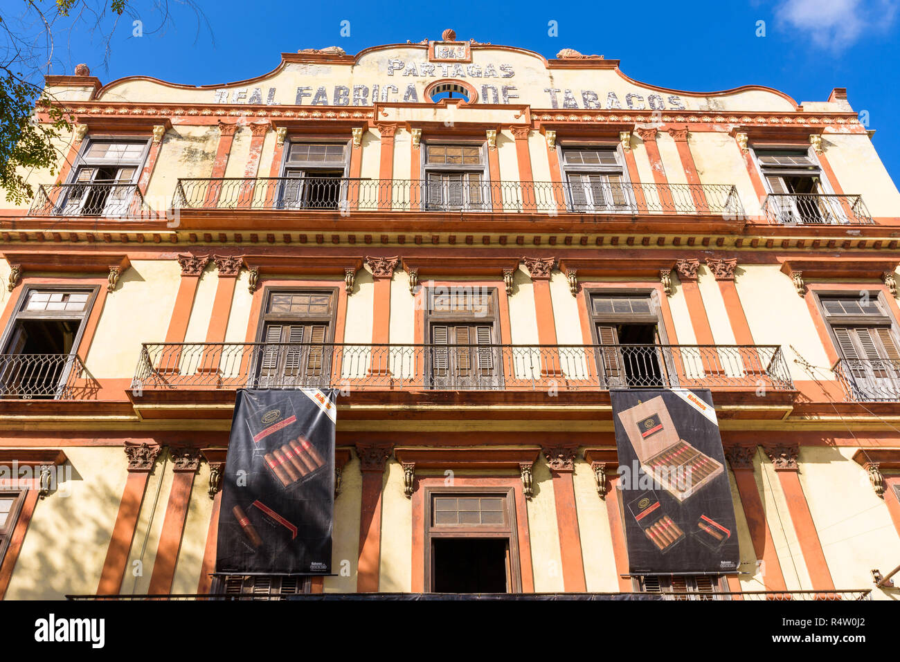 The partagas cigar factory hi-res stock photography and images - Alamy