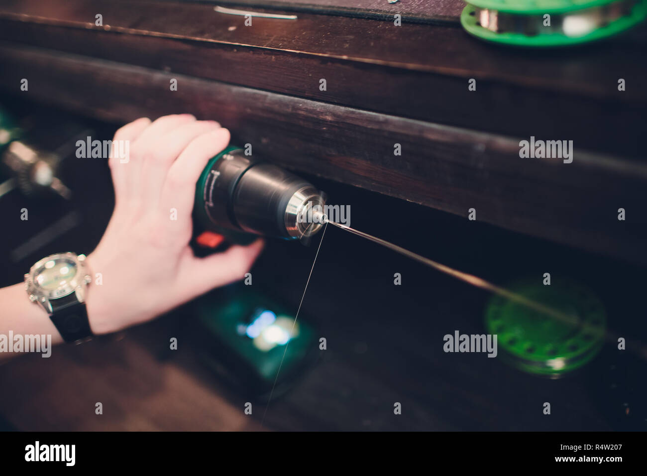 Vaping wire coil hi-res stock photography and images - Alamy