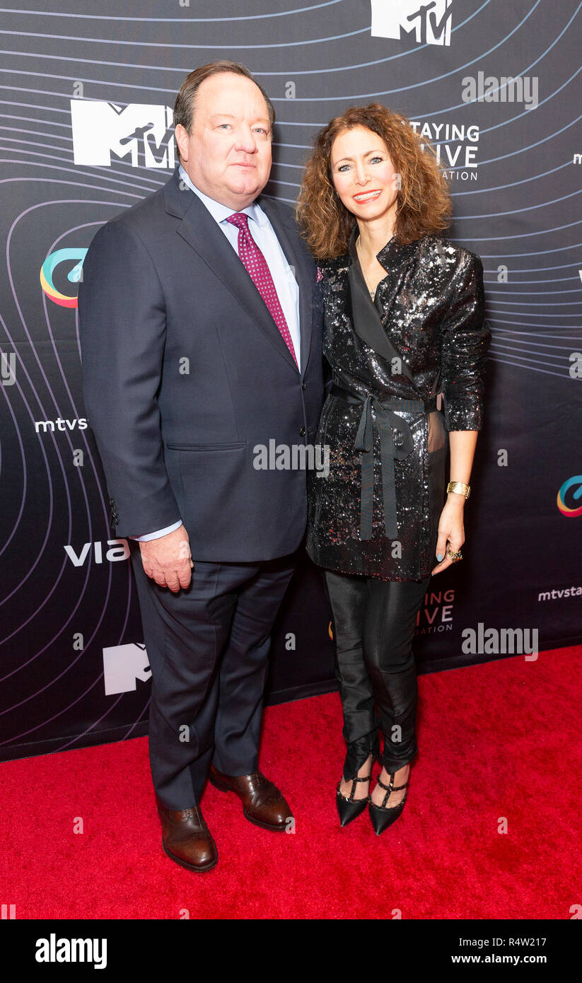 Bob Bakish and Georgia Arnold attend MTV Staying Alive Foundation Gala ...